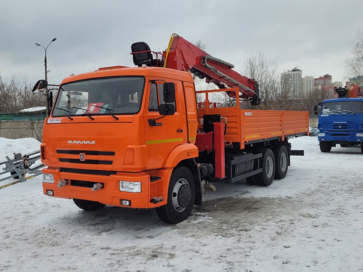 Отправили работать БКМ Horyong HRS216 на базе КАМАЗ-65115