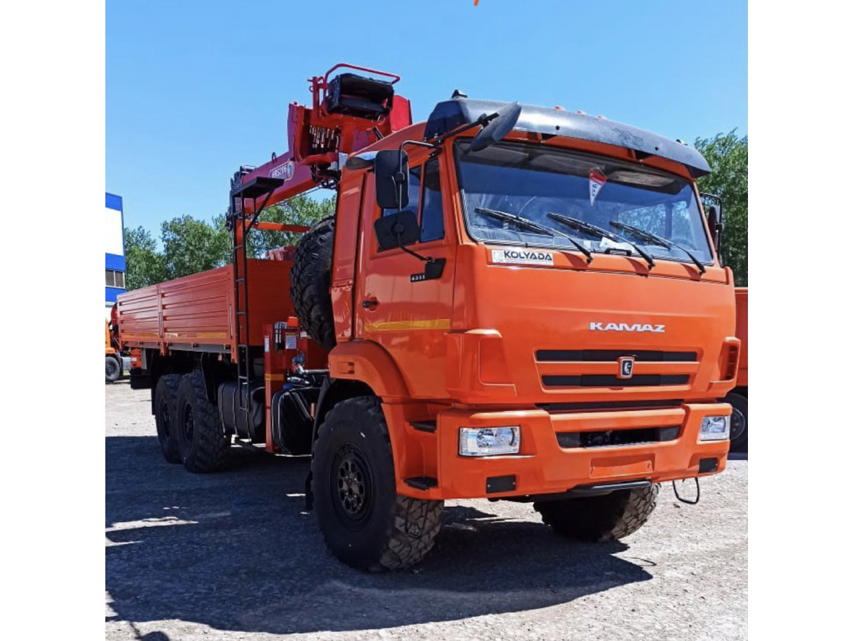 Кран-манипулятор Horyong HRS206 на КАМАЗе-43118 отправился в Певек через порт Архангельска
